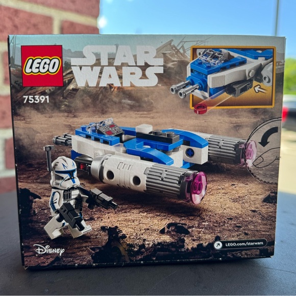 Lego | Toys | Lego Star Wars Blue And Gray Building Set With Minifigure ...